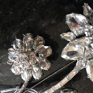 kate spade | Jewelry | Nwt Kate Spade Trellis Blooms Large Brooch Pin ...